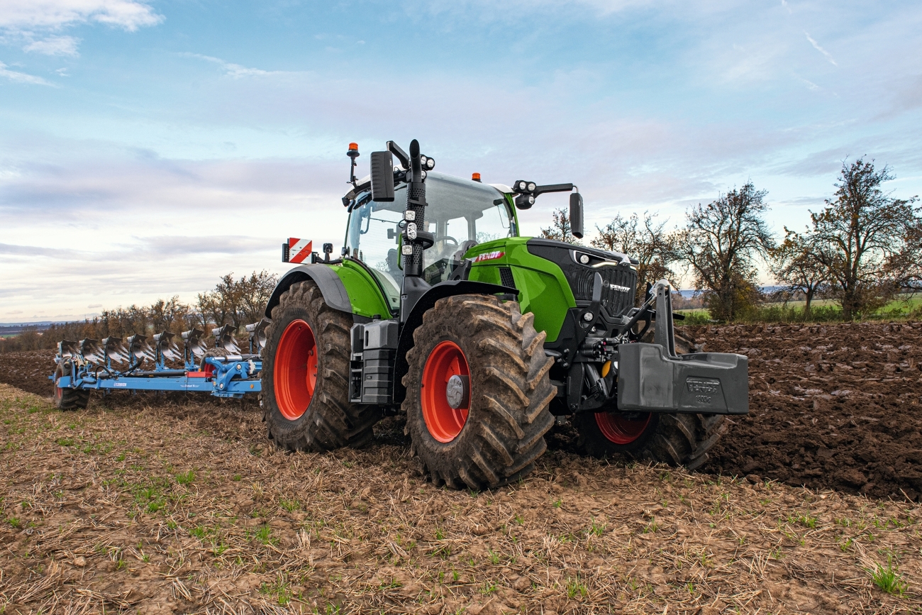 Fendt 728 Vario: Attachments, Specs, Price | AllMachines