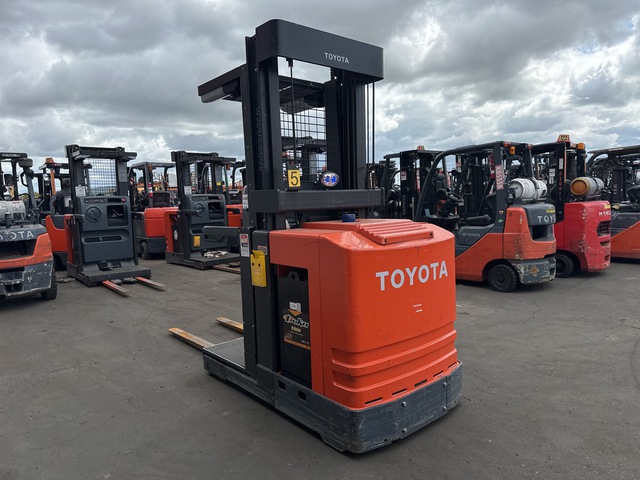 Toyota 6BPU15 Order Picker: Specs, Dimensions, Manuals