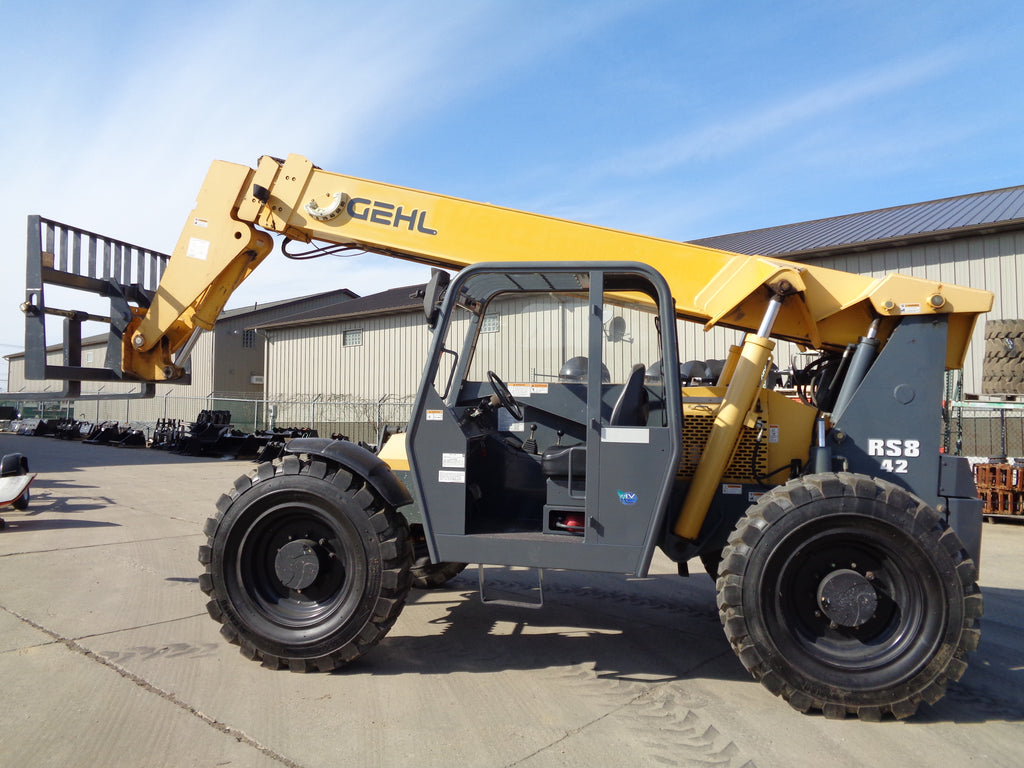 Gehl RS8-42 Telehandler: Specs, Dimensions, Manuals