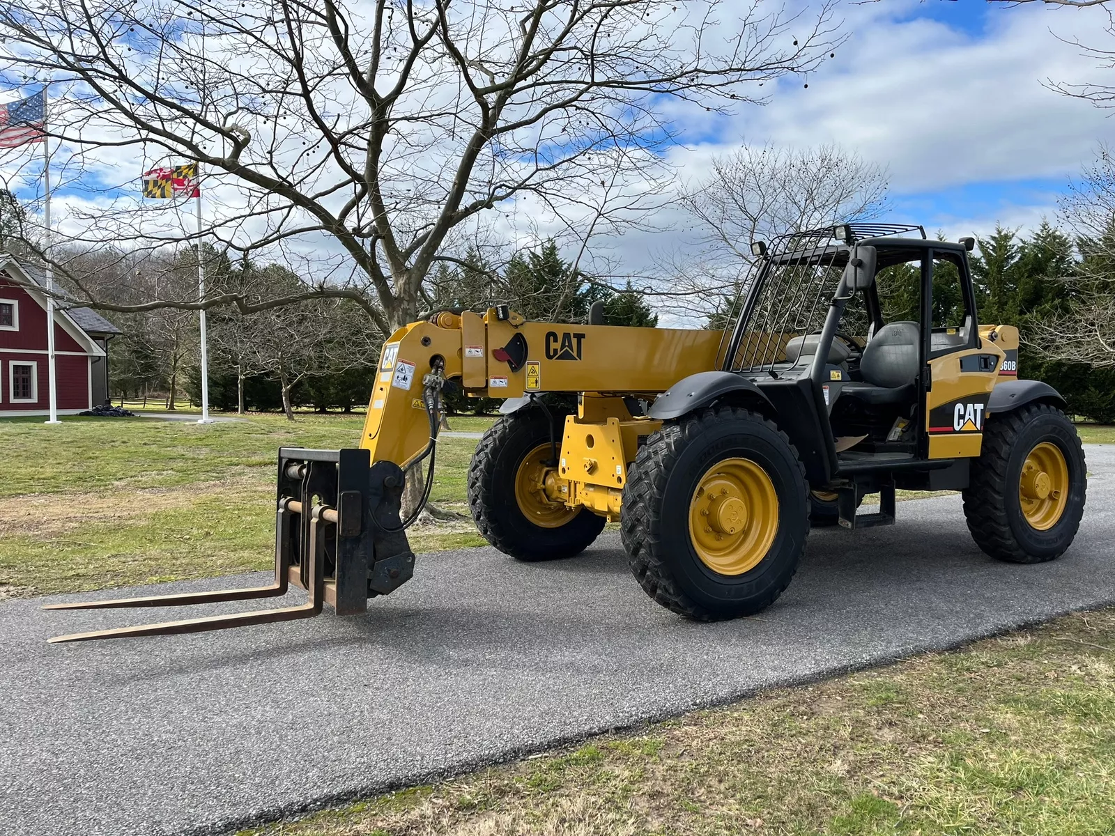 Cat Lift Trucks TH360B Telehandler: Specs Manuals