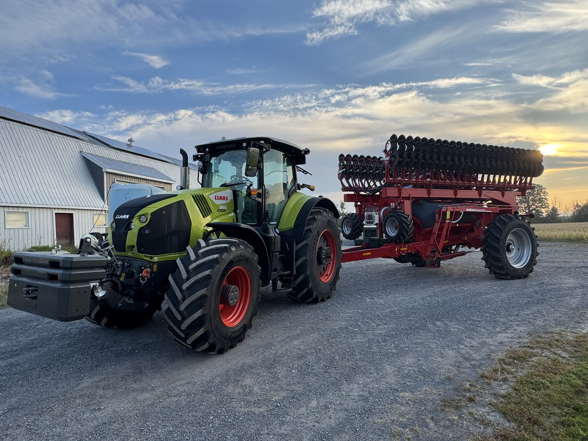 Claas Axion 860 Tractor | AllMachines