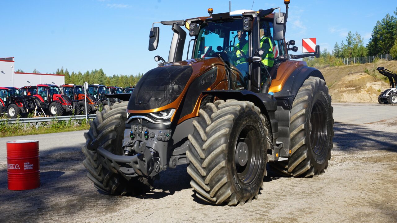 Valtra S396: Attachments, Specs, Price | AllMachines