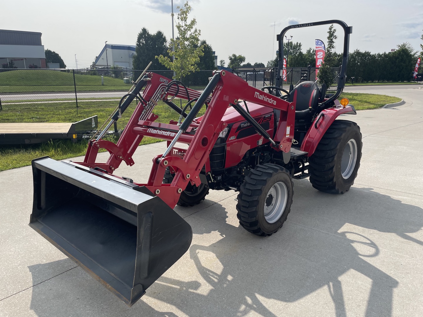 Mahindra 2645 Shuttle: Attachments, Specs, Price